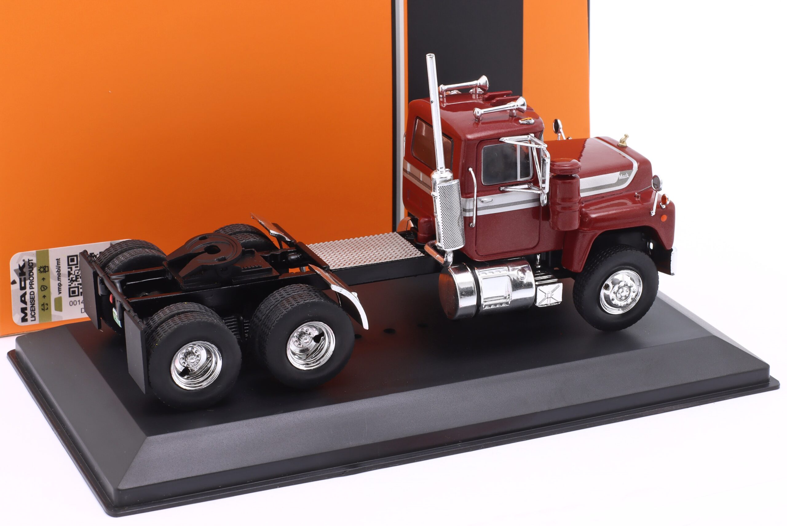 MACK R-Series SZM 1966 Red/silver - Models4u
